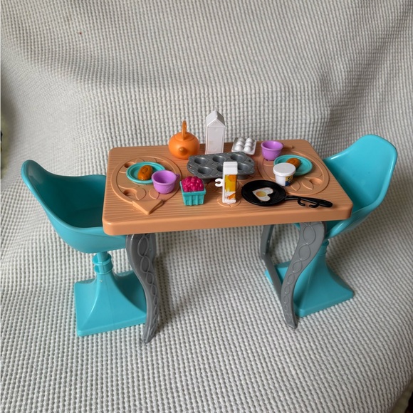 Barbie | Toys | Barbie Dream House 25 Dining Room Table Blue Chairs ...